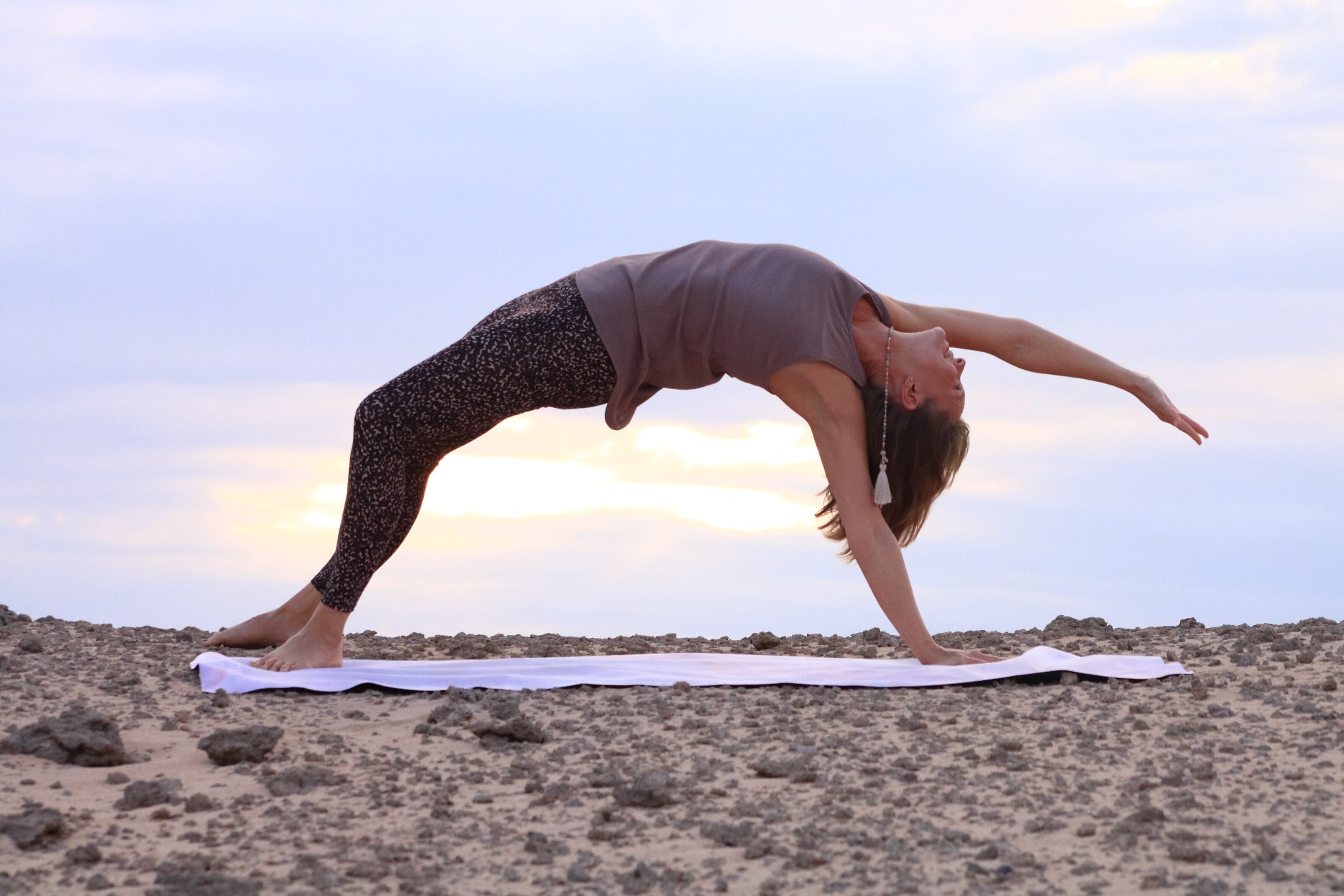 Was ist Yoga? Warum sollte ich Yoga üben? Und warum bei Elke?